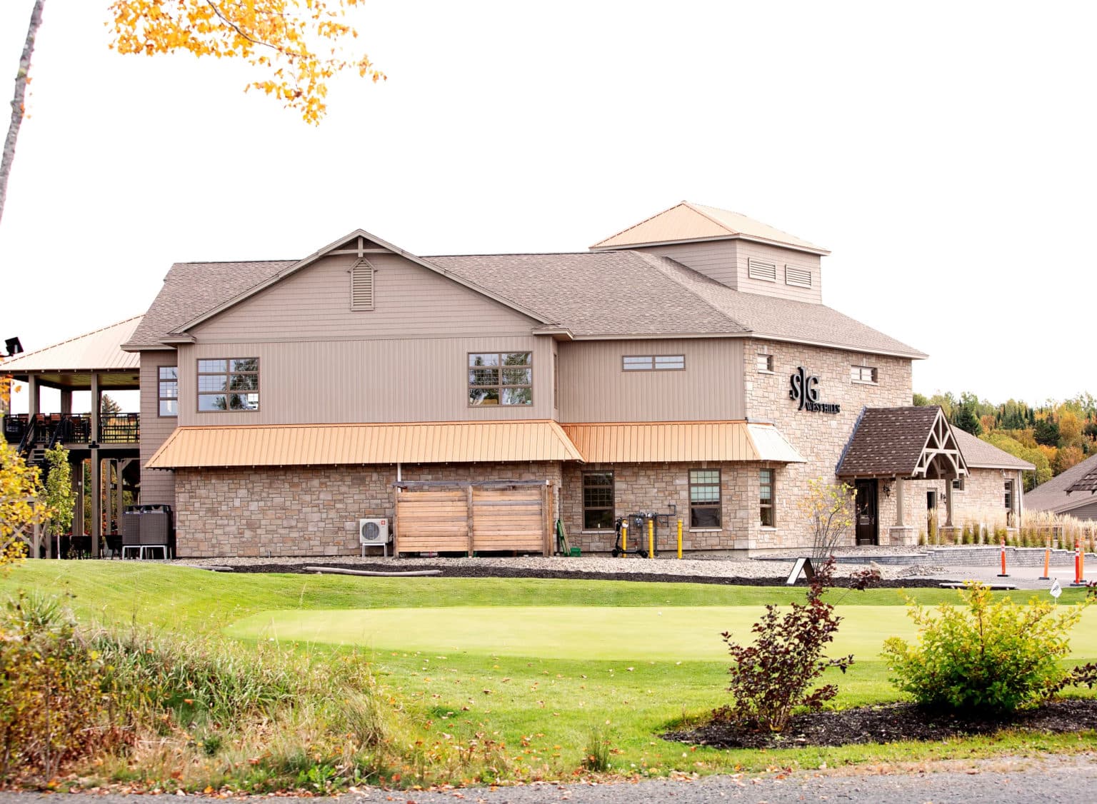 Gallery | St.James' Gate Restaurant and Events | West Hills Fredericton